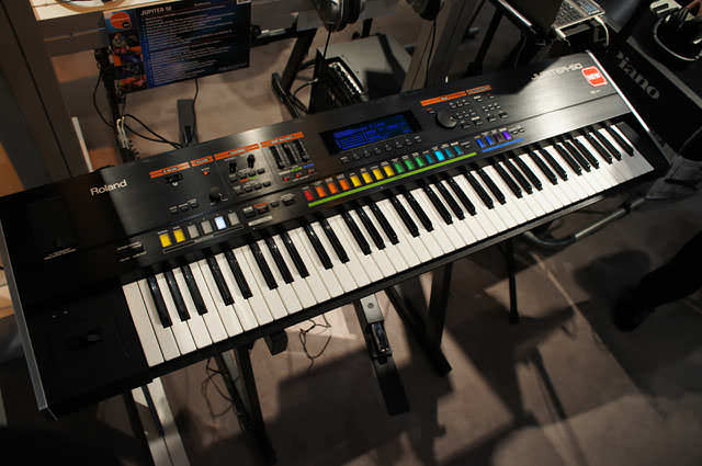 Musikmesse: 写真で見るローランド JUPITER-50 - ICON