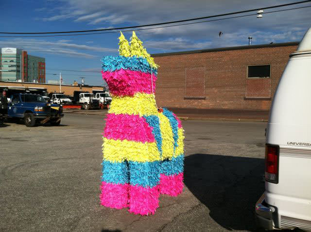 eBayにヘンテコなMIDIコントローラーが出品中 - ICON